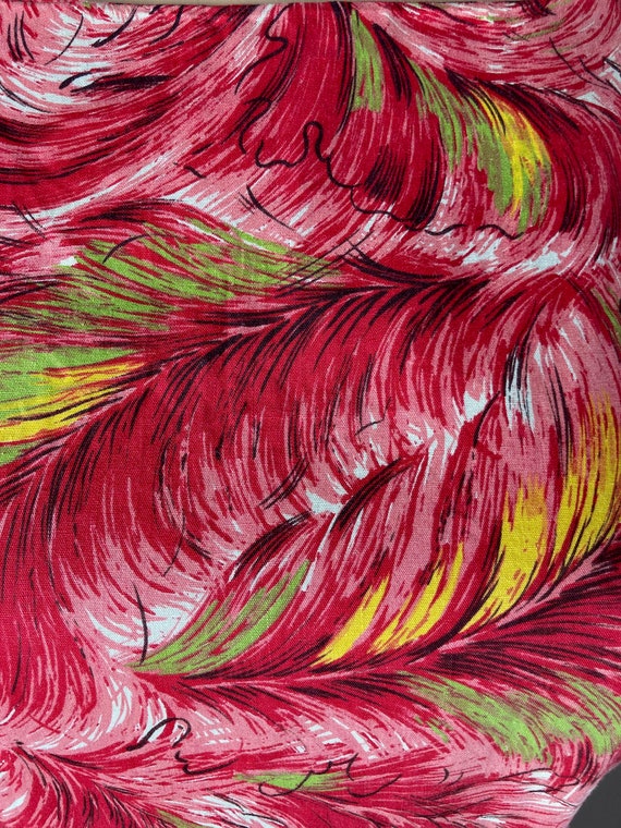 1950s / 1960s Brilliant Fuchsia Feather Print Wiggle … - Gem