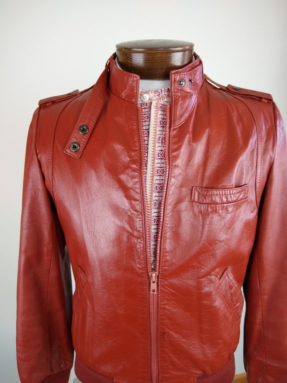 1980s Womens rust leather jacket with band collar, Me… - Gem