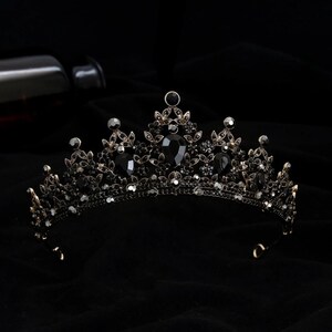 Black Crown - Etsy