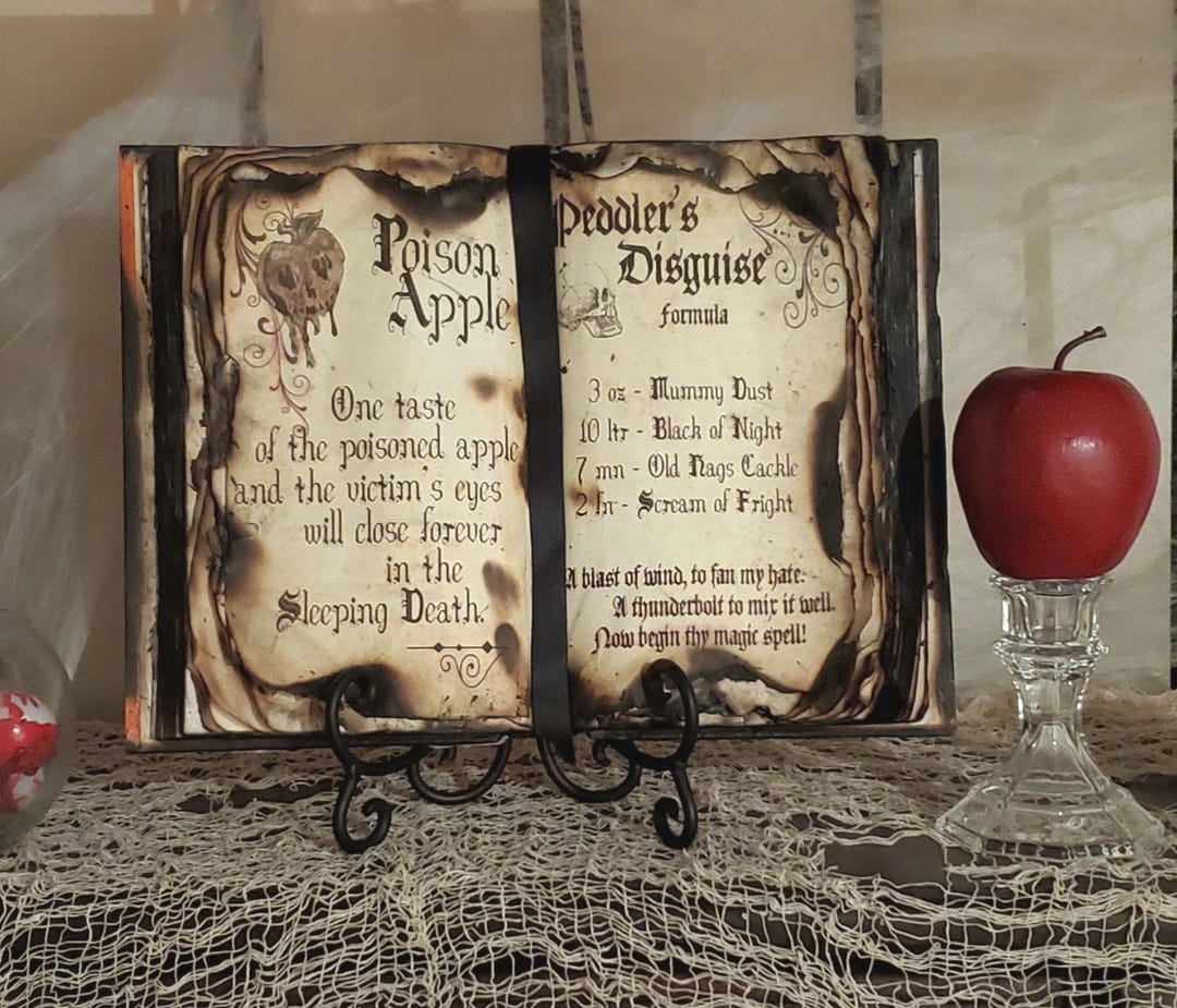 Evil Queen Poison Potion Book: Witches Spell Halloween Décor - Etsy
