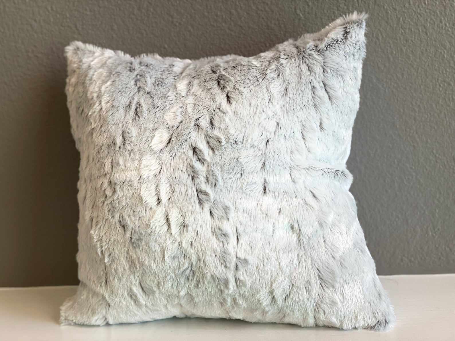Faux Fur Pillow Cover. Plush Pillow Sham. Fur Pillow Case. Soft Faux ...