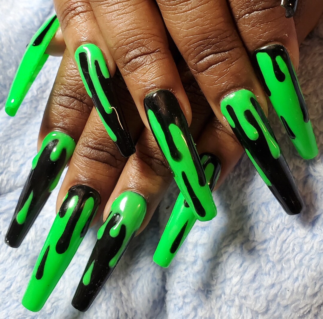 Goosebumpz Nails - Etsy
