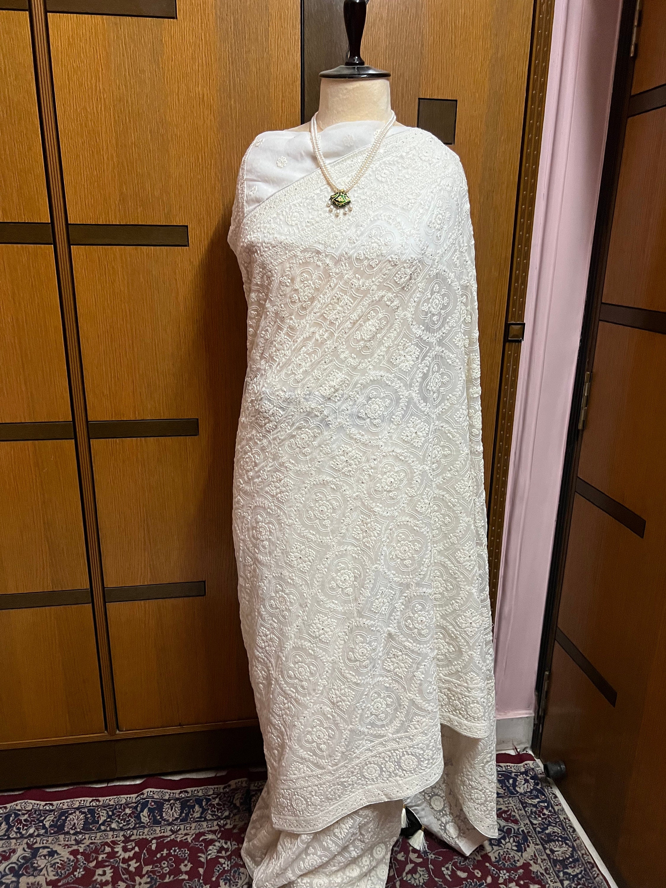 White Chikankari Saree Gorgette Sarees - Etsy