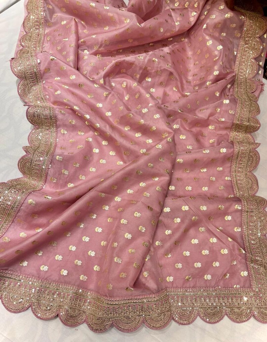 Scalloped Weaving Beautiful Saree - Etsy