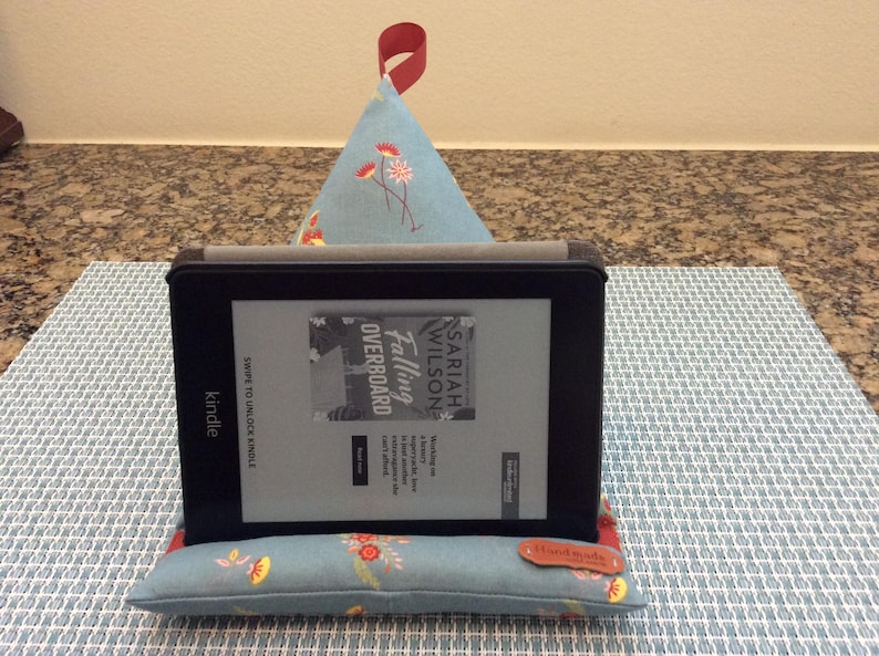 NEW MEDIUM Ditzy Floral on Dusty Blue Design Kindle/e Reader/tablet ...