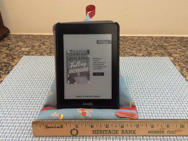 NEW MEDIUM Ditzy Floral on Dusty Blue Design Kindle/e Reader/tablet ...