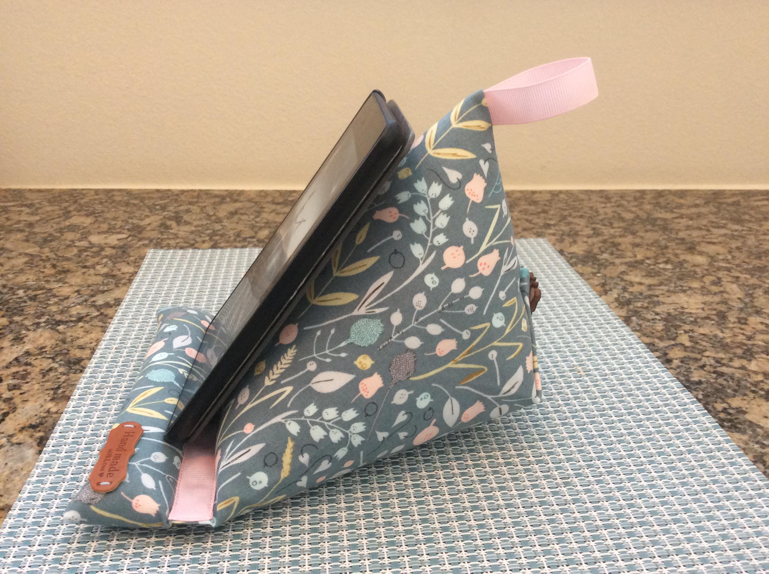 New MEDIUM Flowers W/teal Background Kindle/e Reader/tablet/smartphone ...