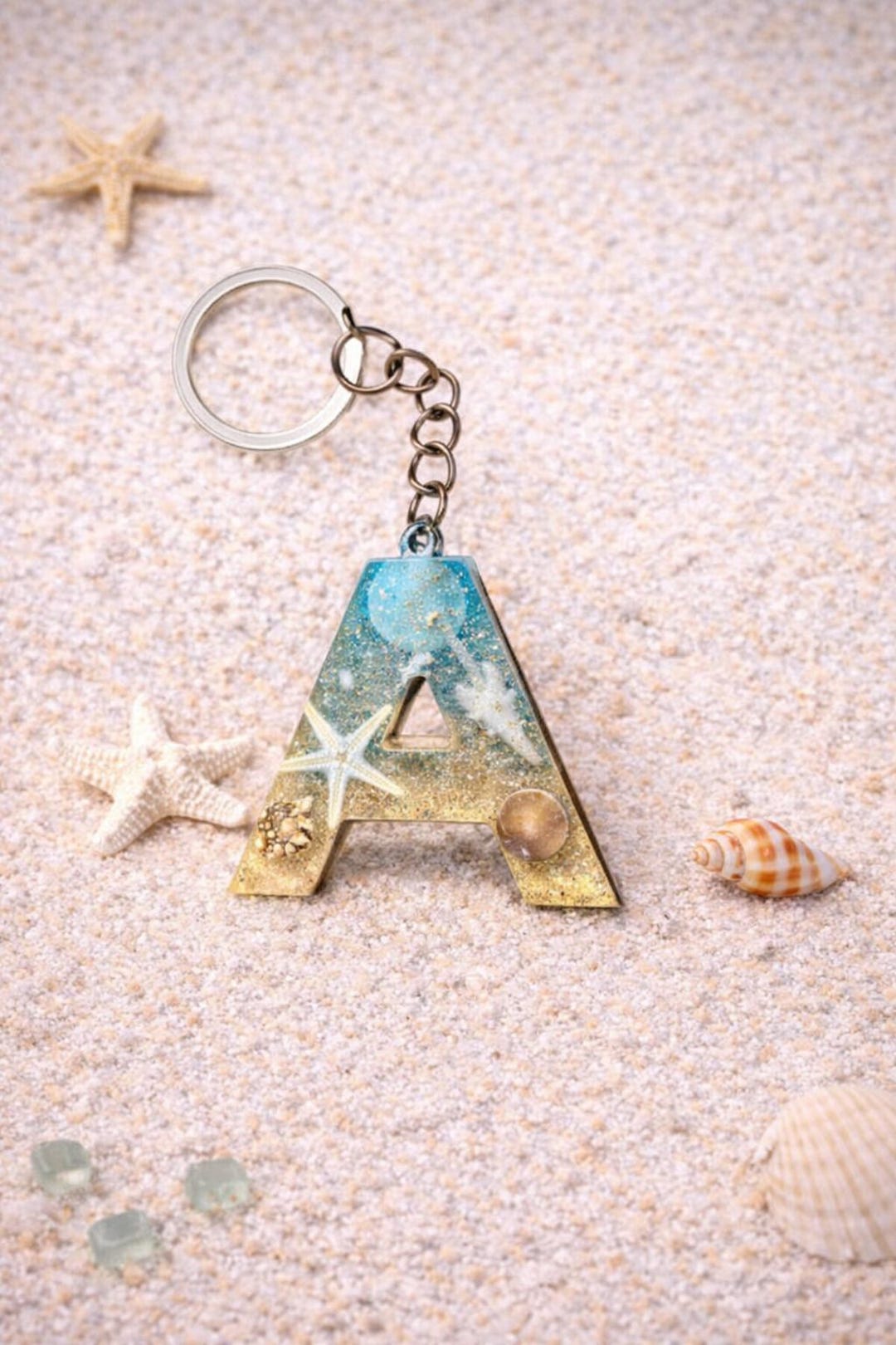 Resin Beach Keychain • Ocean-inspired Seashell Keychain • Coastal ...