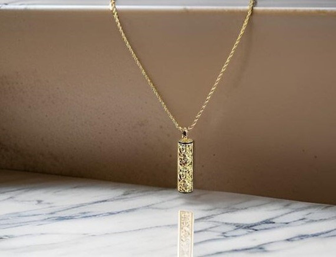 Gold Hawaiian Plumeria Vertical Necklace - Gold Hawaiian Necklace ...