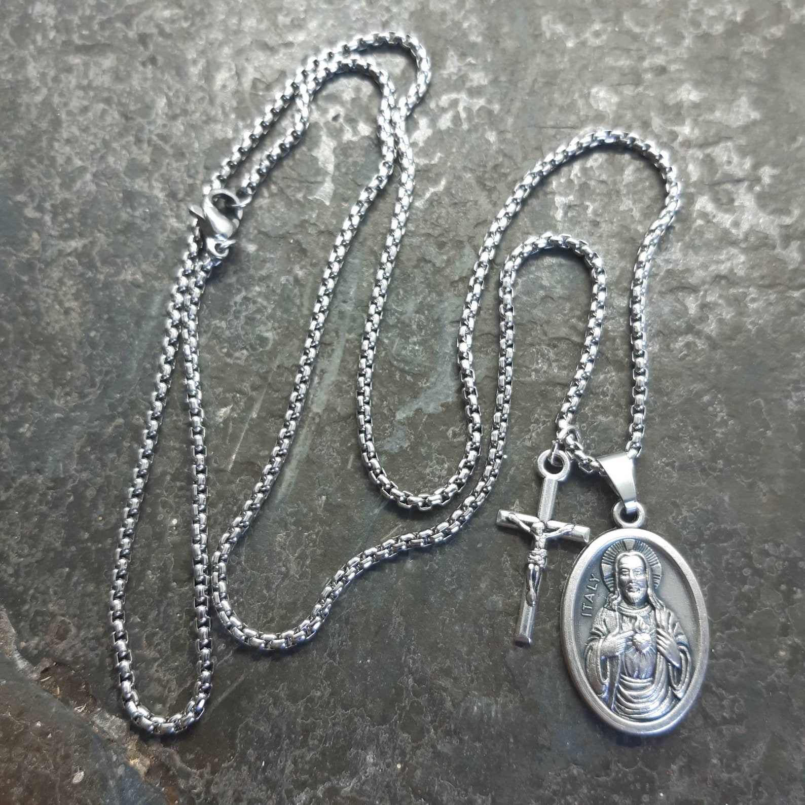 Sacred Heart of Jesus Necklace. Stainless Steel Box Chain With - Etsy