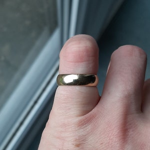 A Vintage 9ct Gold Wedding Ring - Etsy