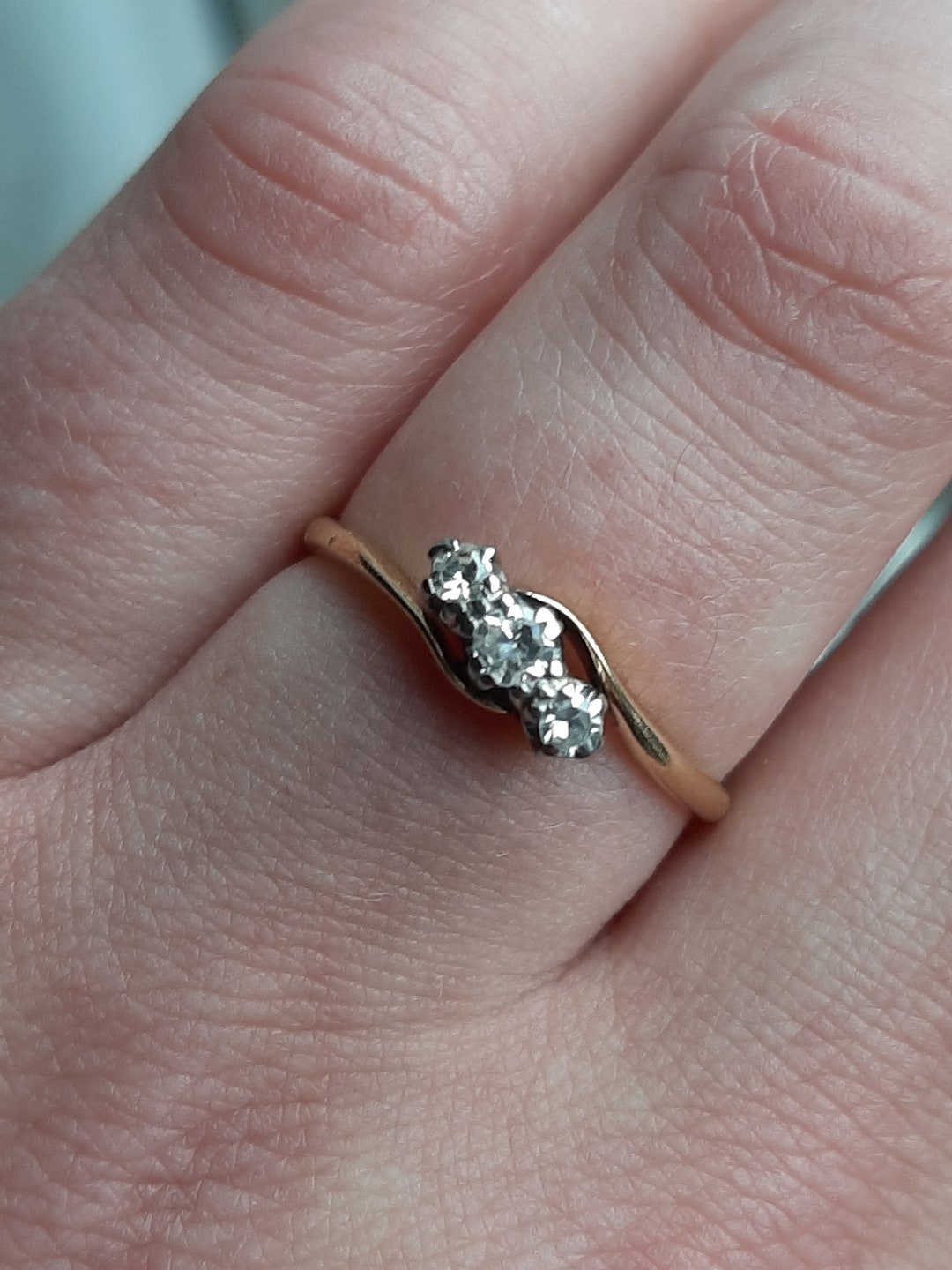 A Vintage 18ct Gold and Platinum Diamond Three Stone Trilogy Twist Ring ...