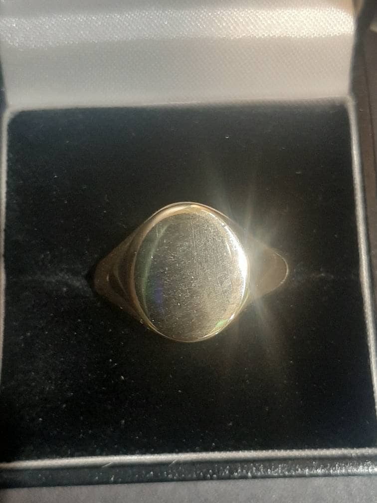 A Vintage 9ct Gold Solid Signet Ring - Etsy