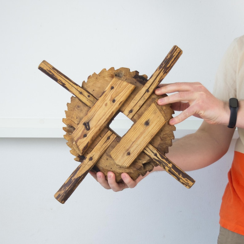Vintage Wooden Gear Wall Art: Rustic Industrial Decor (17.7 Inch) - Etsy