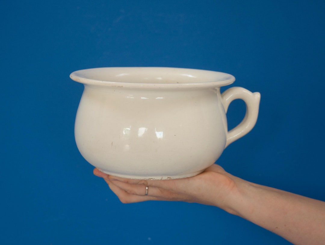 Vintage 1930s White Porcelain Chamber Pot. Porcelain Bedpan. Retro ...
