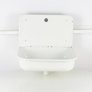 Vintage White Enamel Sink. Retro Metal Farmhouse Sink. White Shabby ...