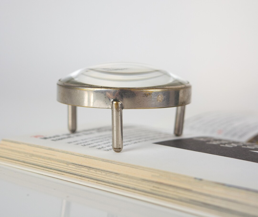 Vintage Reading Magnifier, Old Optica, Magnifying Lens, Vintage Small ...