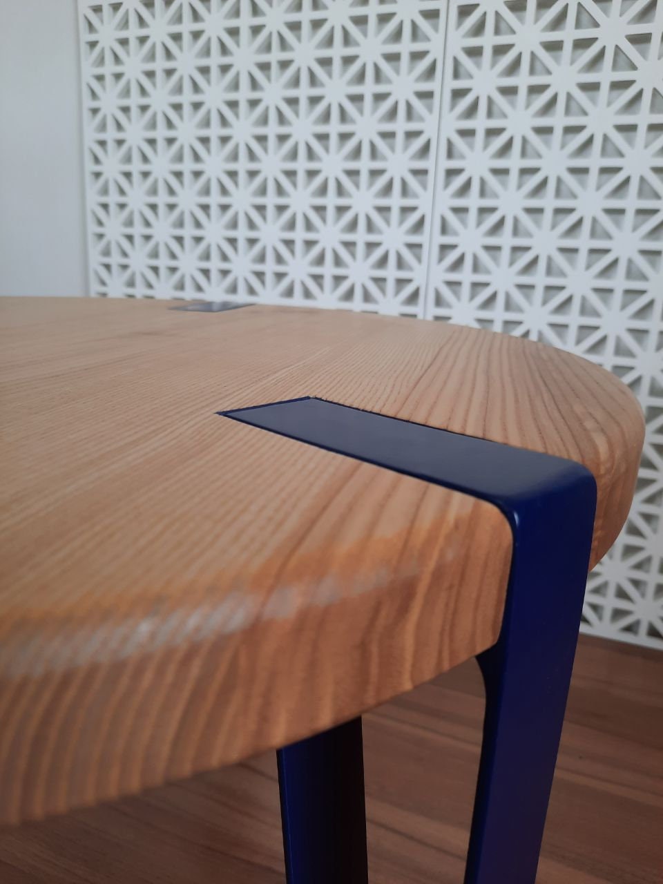 Wooden Round Table Handmade Wood Desk Reclaimed Wood Coffee - Etsy