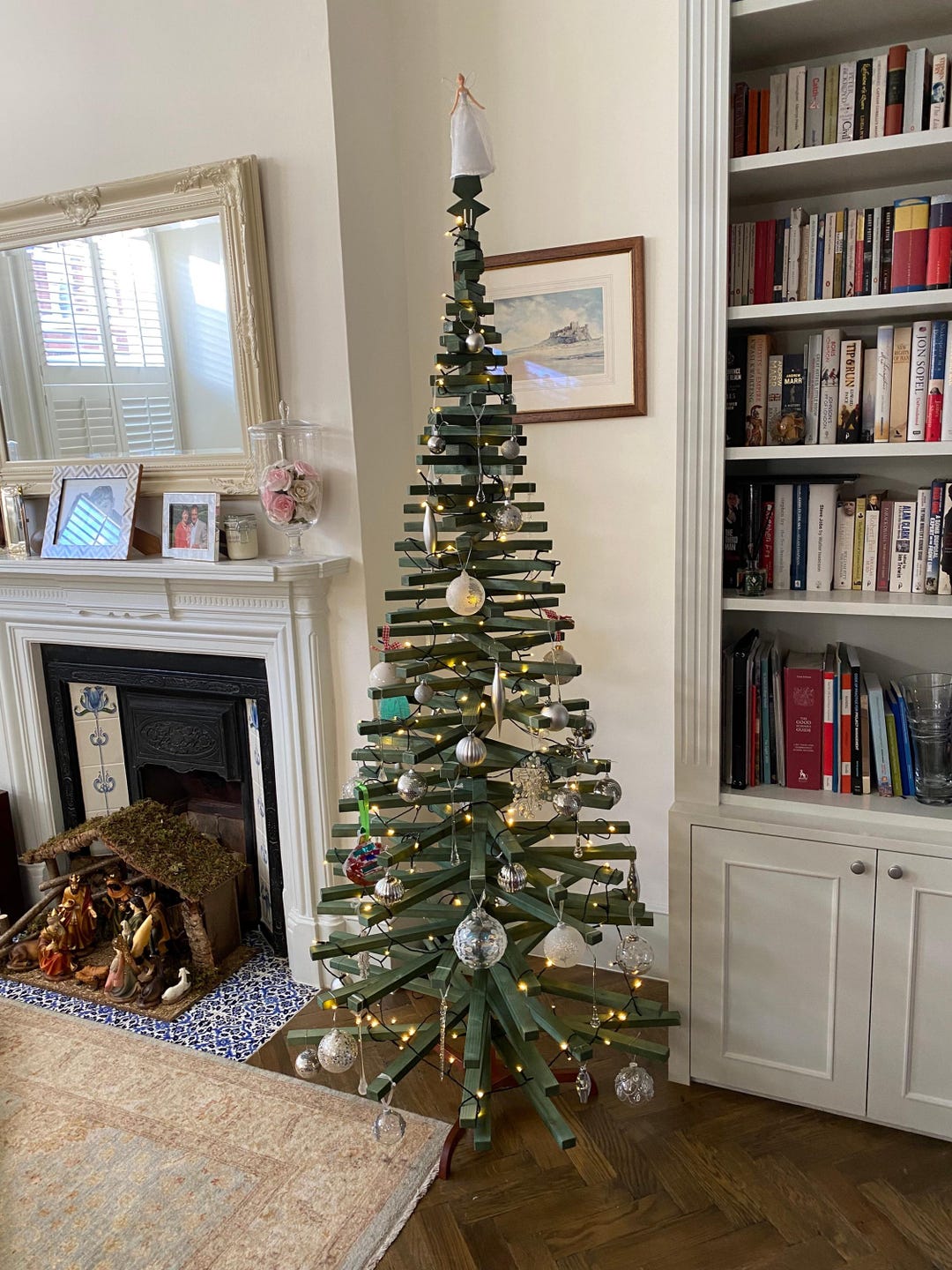 Christmas Wood Plank Tree Tinted in Green Colour, Custom Stain Painted ...
