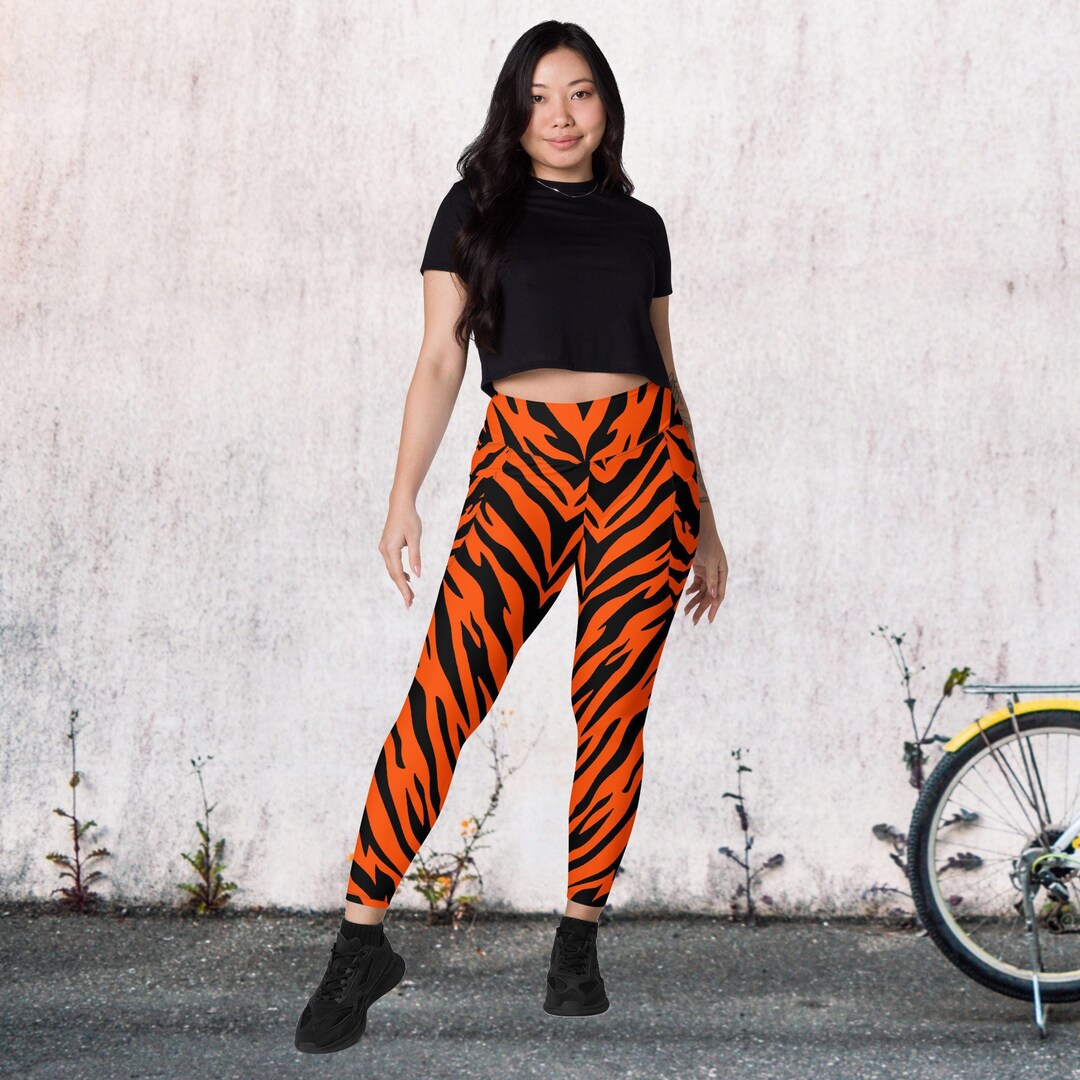 Bengal Tiger Stripe Leggings With Pockets, Big Cat Fur Pattern Sporty ...