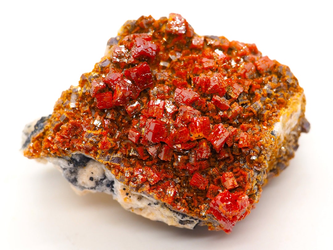 Vanadinite Crystal (65 Mm X 55 Mm X 35 Mm (164 Grams) - Etsy