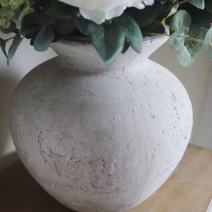 Large Antique Style Stone Effect Vase Statement Vase - Etsy UK
