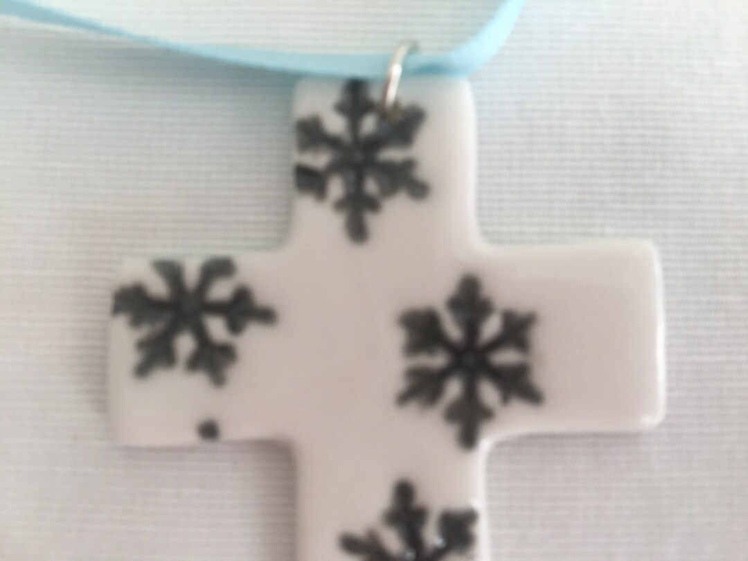 Grey Snow Flake Porcelain Cross Christmas Tree Decoration/wall ...
