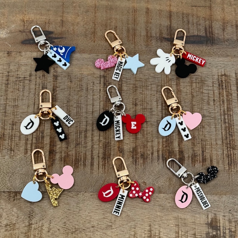 Disney keychain - Etsy