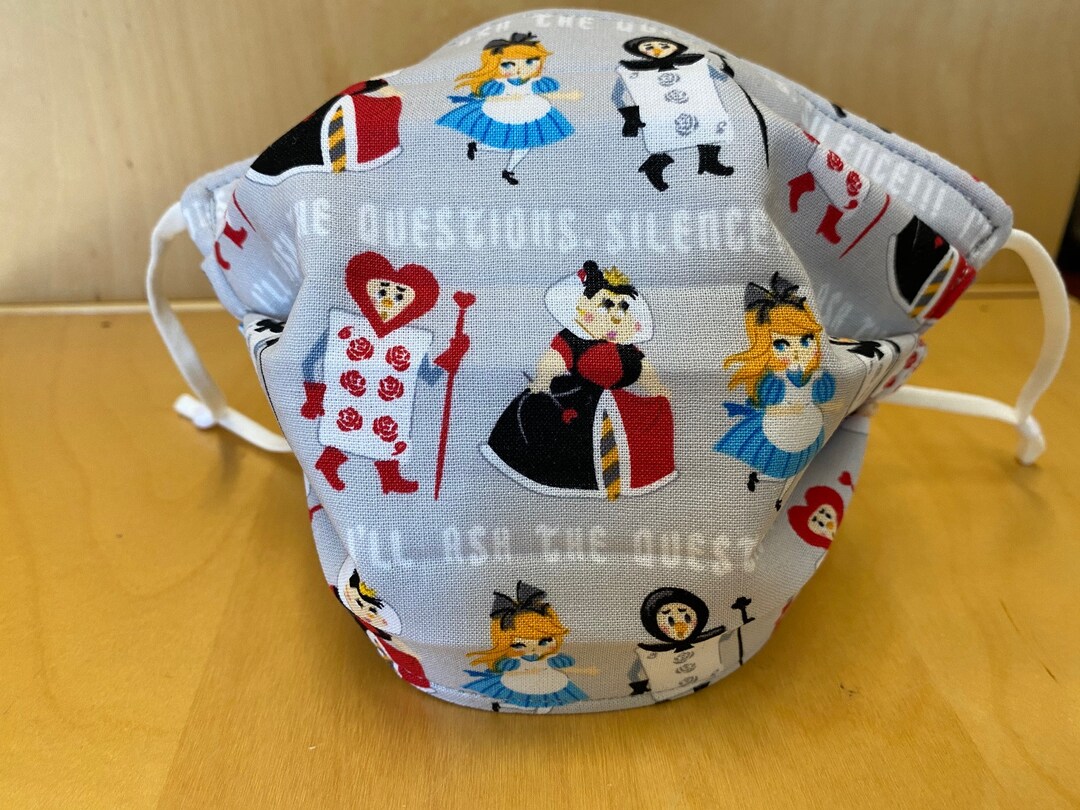 Alice in Wonderland Face Mask Alice & Friends 3 Layers, Adjustable Nose ...