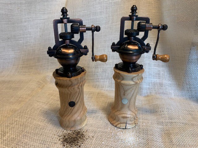Oak Handcrafted Pepper Mill - Etsy