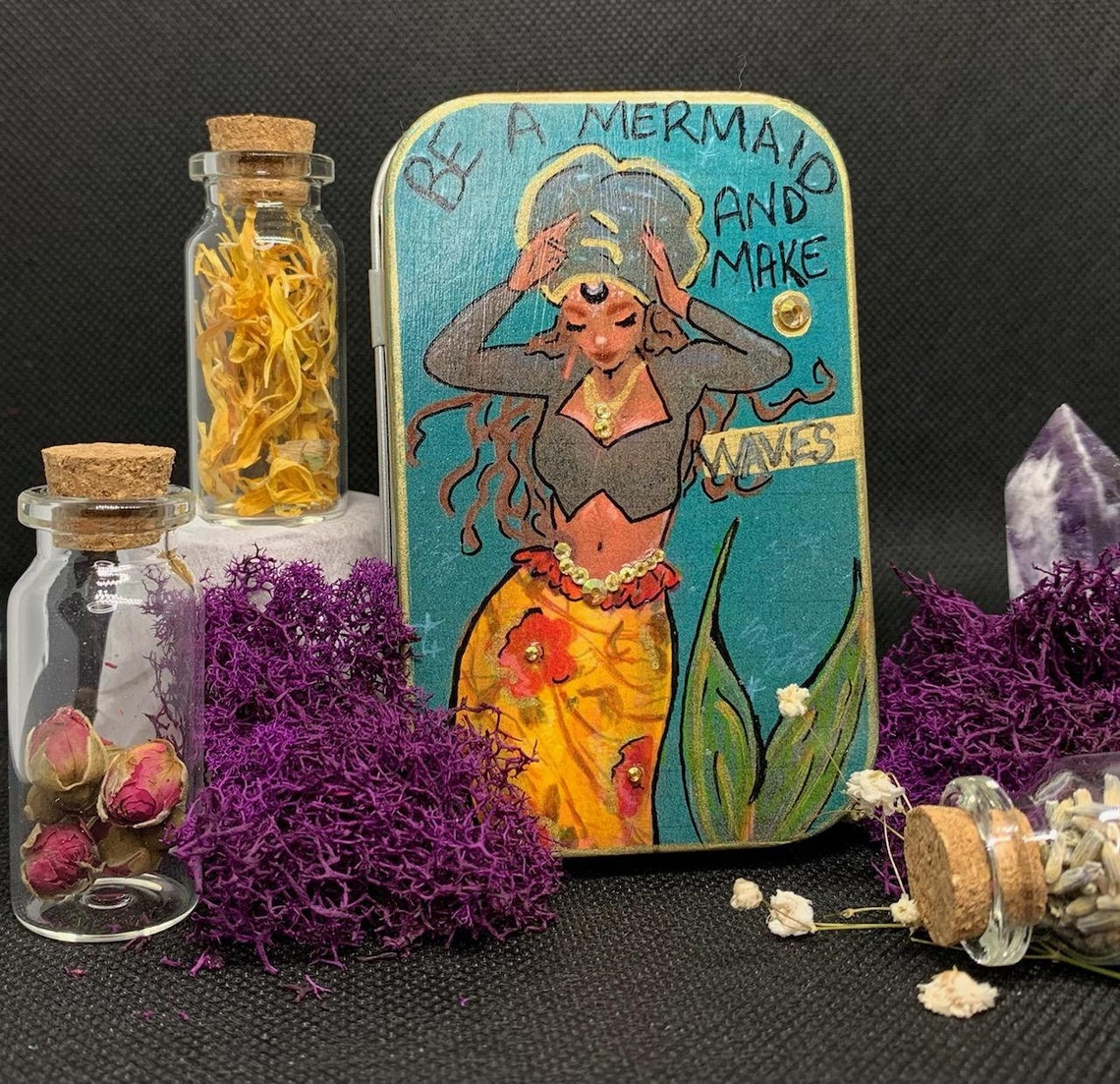 Closet Witch Travel Altar, Pocket Altar, Discreet Mini Altar, Wicca ...