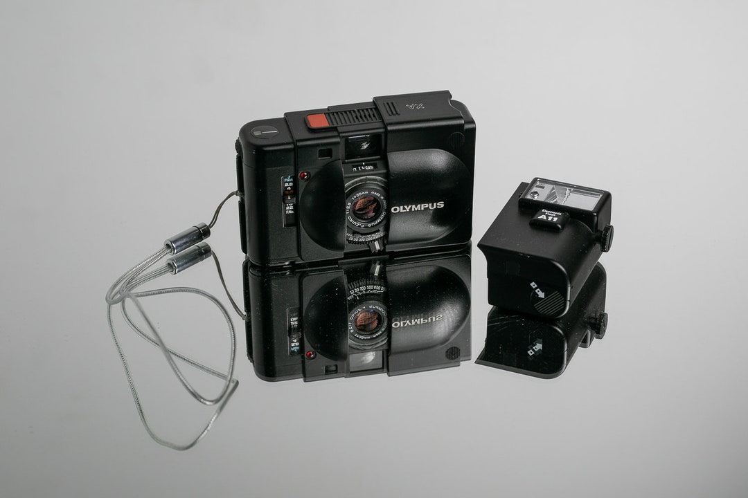 Olympus XA 35mm 2.8f Pocket Rangefinder Camera With A11 Flash. - Etsy