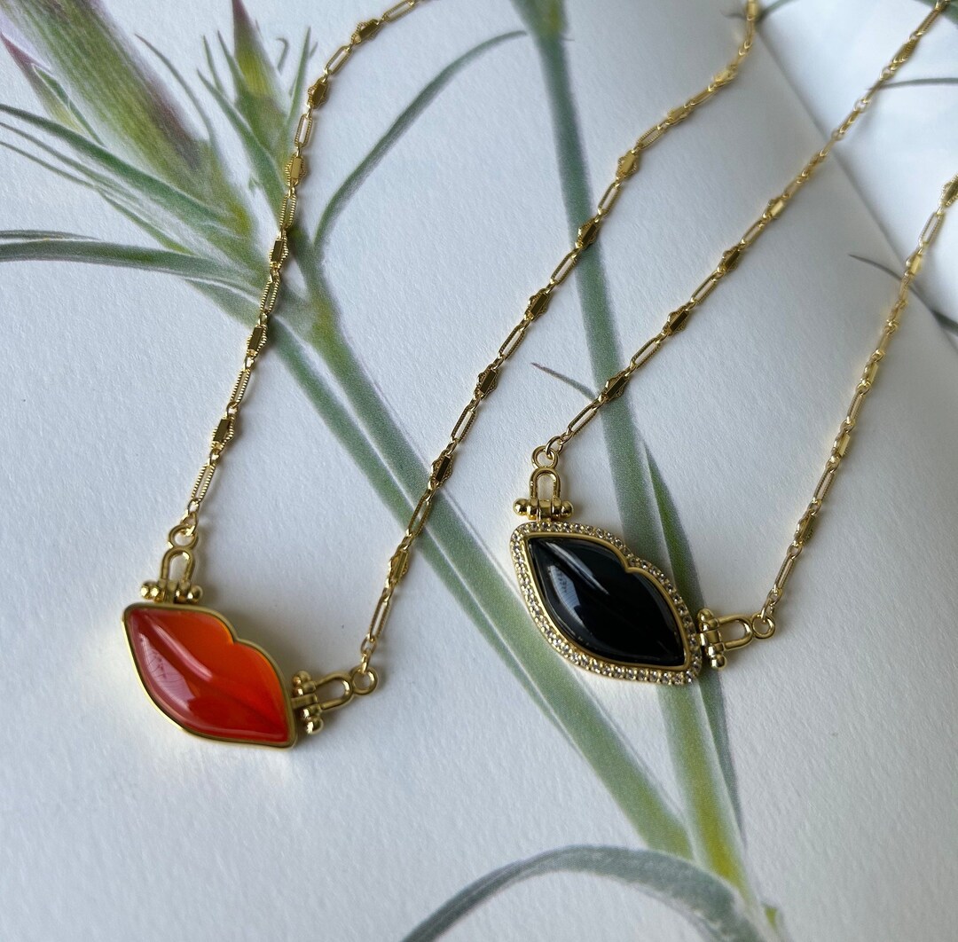 Gemstone Lips Necklace/ 20X10 Mm/ Gold Plated Sterling Silver/ Natural ...