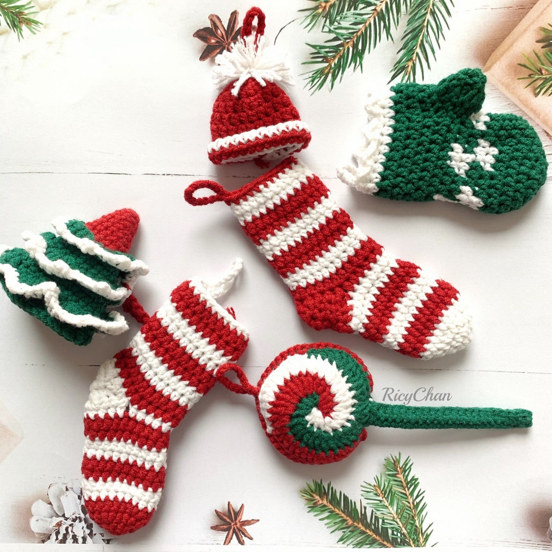 Crochet Toys Pattern, Christmas Crochet Ornaments: Christmas Sock Candy ...