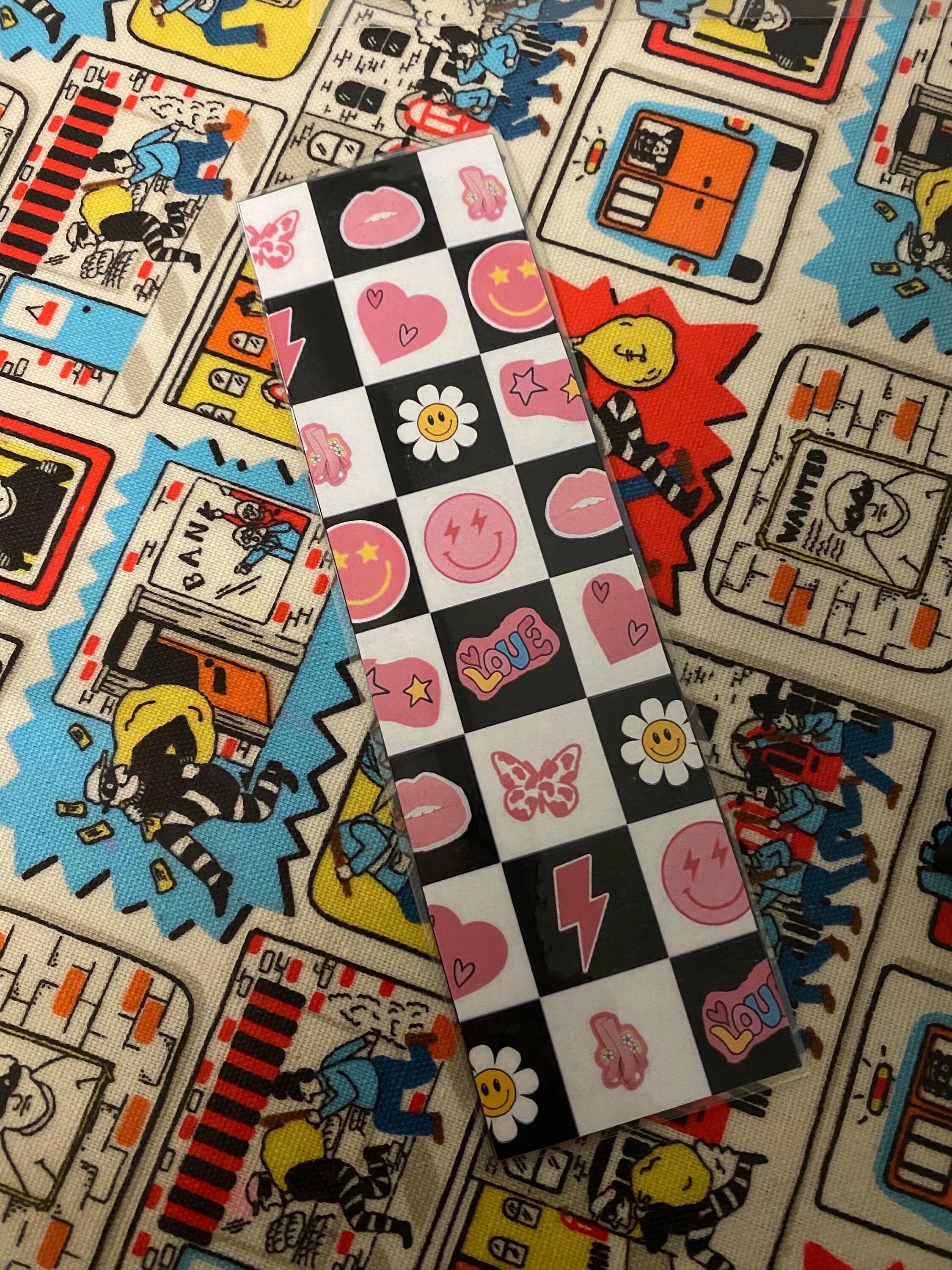 Checkerboard Preppy Wall Prints and Bookmarks - Etsy UK