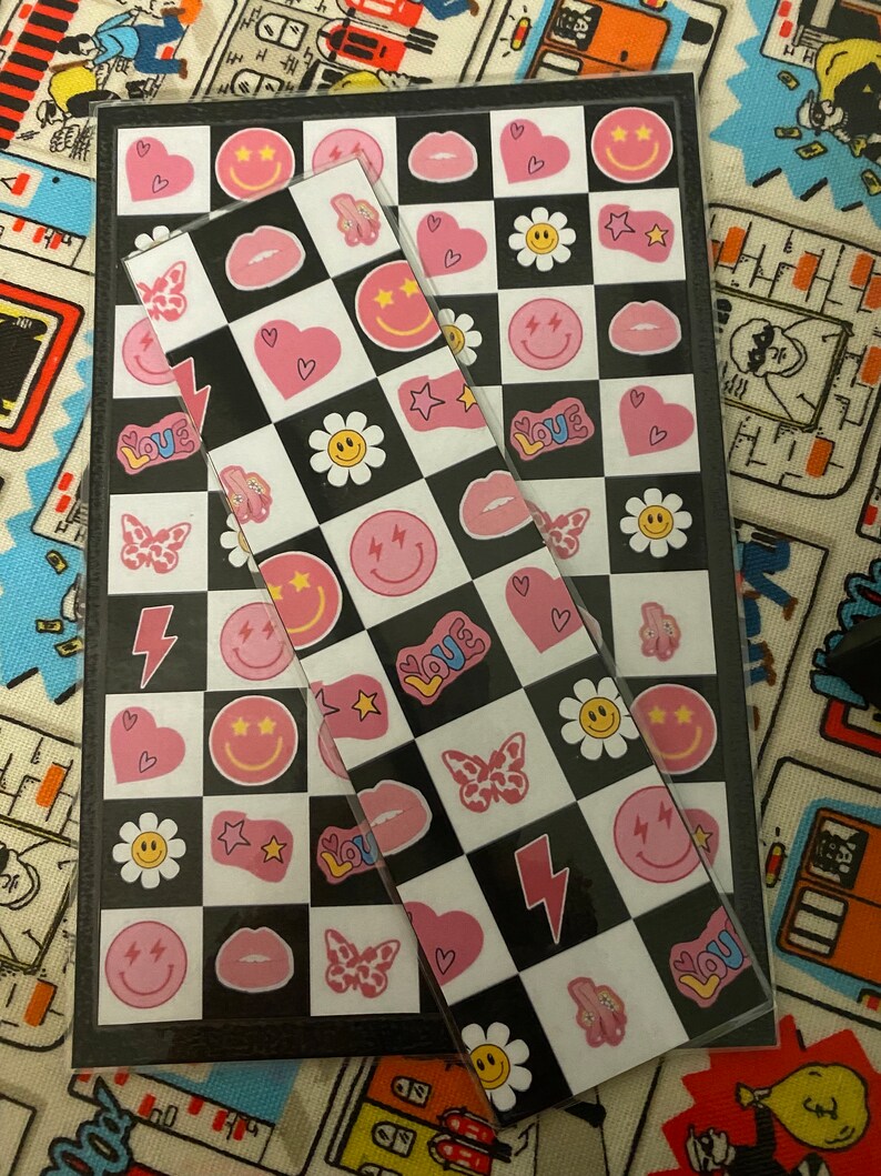 Checkerboard Preppy Wall Prints and Bookmarks - Etsy UK