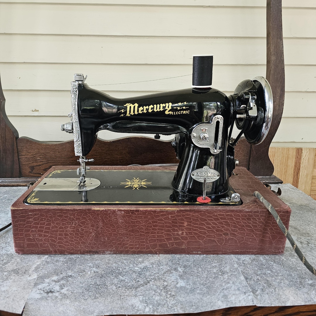 Vintage Mercury Dial-o-matic Sewing Machine: Black Ornate Electric ...