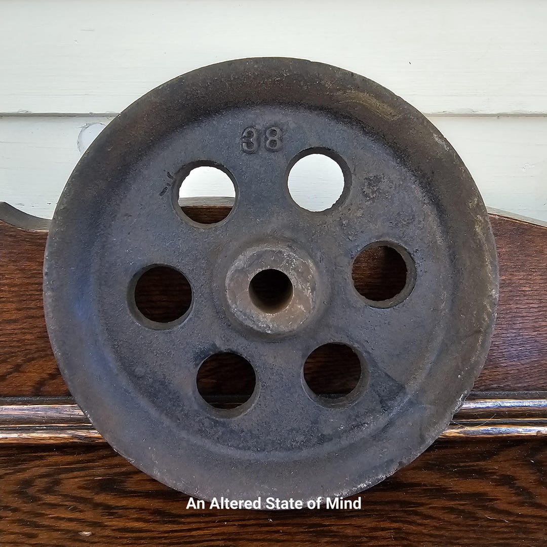 Vintage Iron Pulley Wheel, 8" Heavy Rustic Wheel Cog, Sheave Sprocket ...