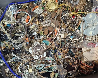 Junk Jewelry Bulk Lot 3 Pounds - Etsy