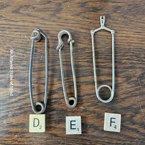 Choice Large Vintage Safety Pin, Stitch Marker, Horse Blanket Laundry ...