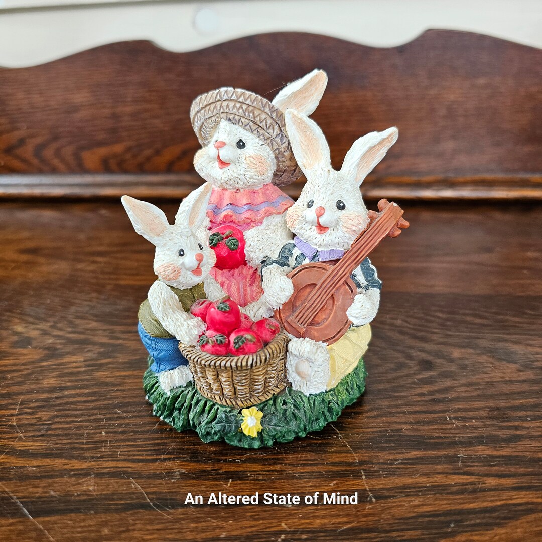 Vintage Polyresin Rabbit Family Figurine Easter Bunnies Apple Picking ...
