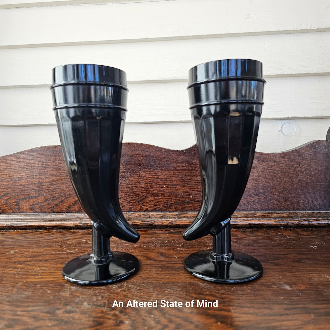 2 Vintage Tiara Black Horn Goblet Black Glass Powder Horn Beer Glass ...