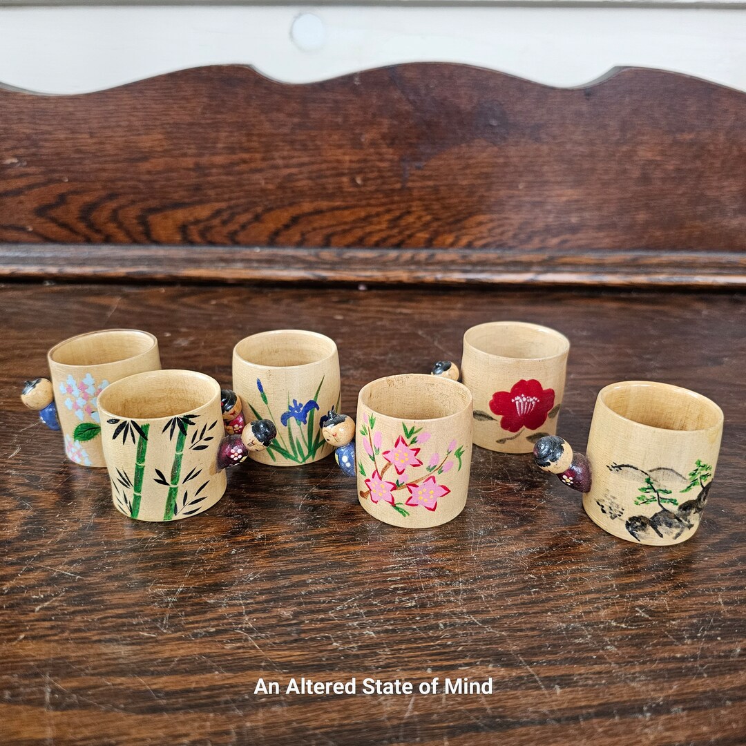 Vintage Japan Bamboo Napkin Rings Handpainted Flowers Little People ...