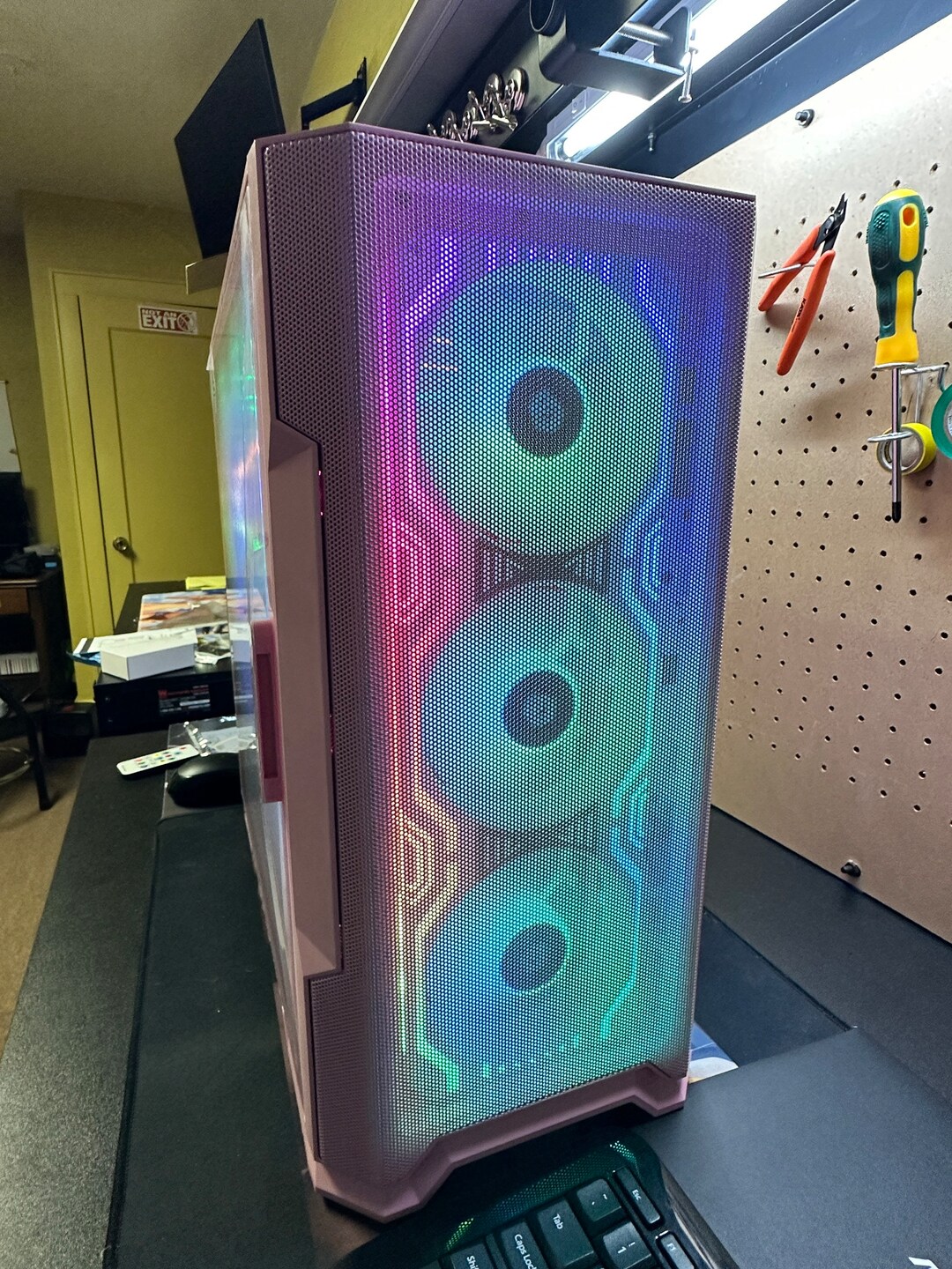 SOLD OUT the Under-evelynne ® the Original Pink Gaming Computer Pink ...