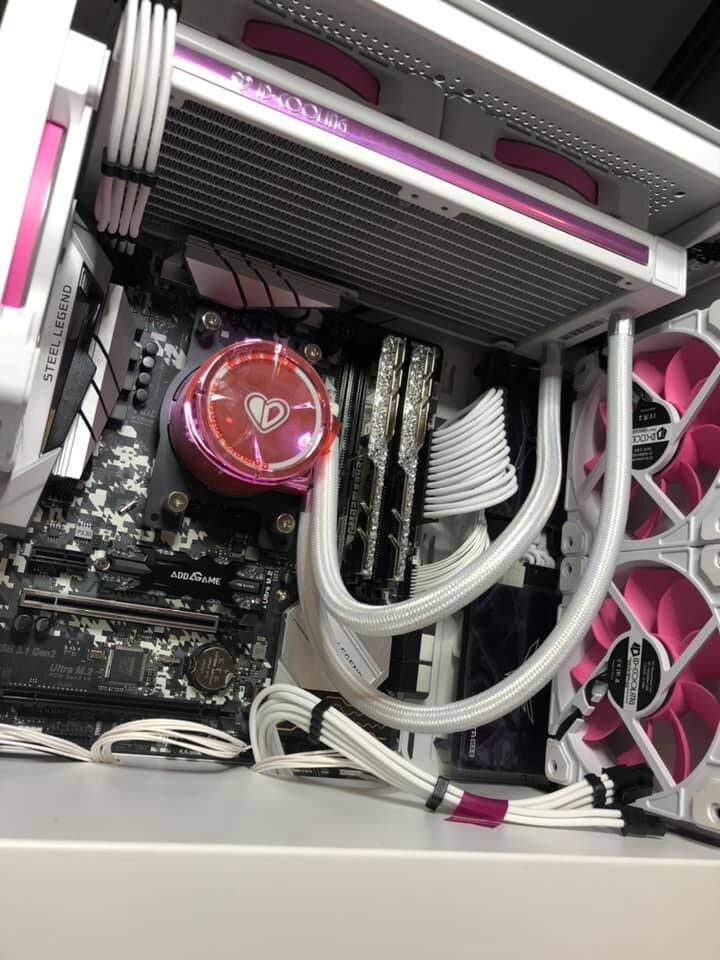 Original Evelynne ® in WHITE the Pink Gaming Computer Pink | Etsy