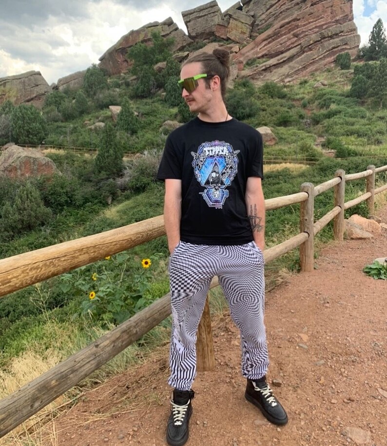 Black Tipper T-shirt - Etsy