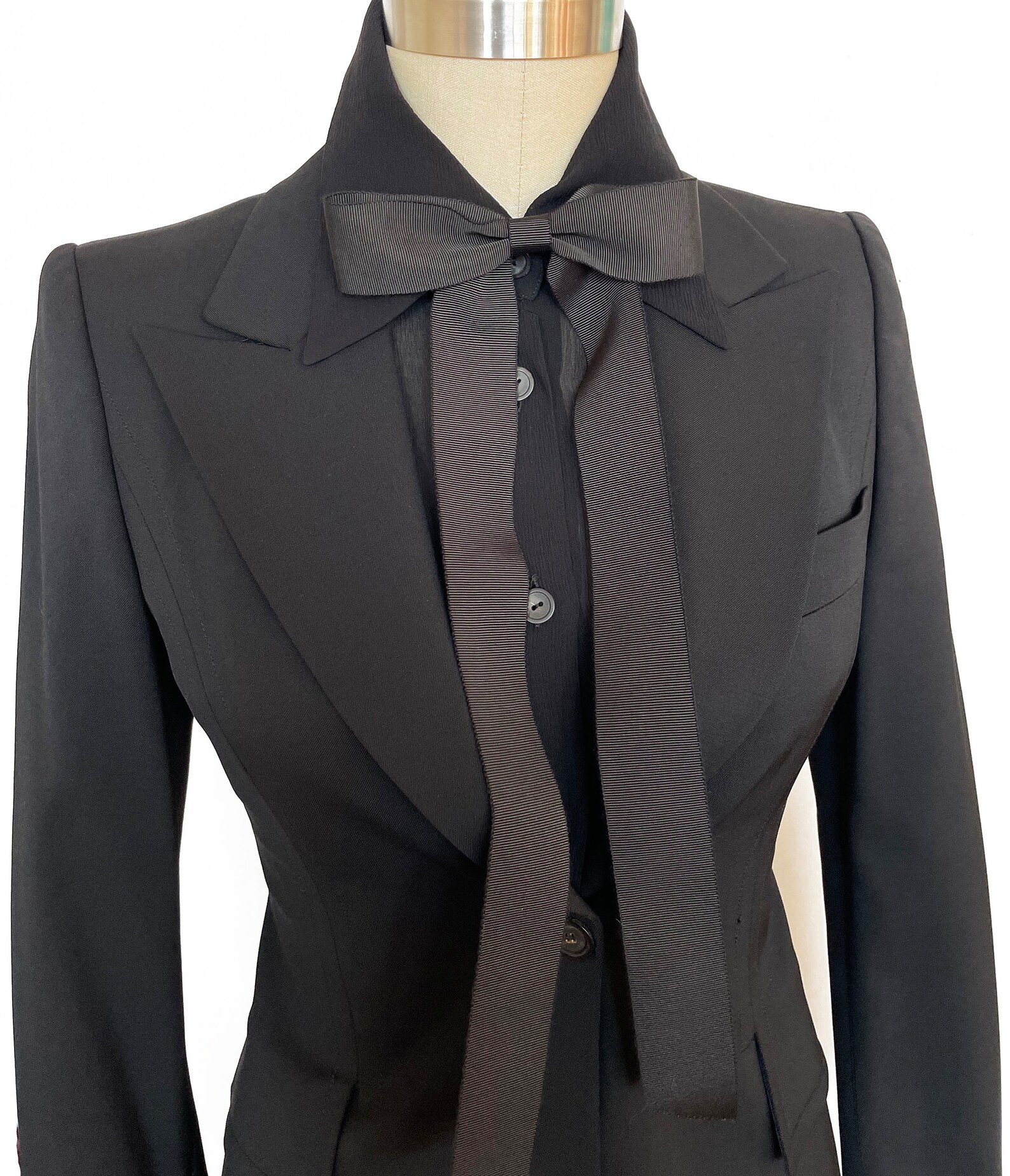 Long Black Grosgrain Demure Style Bow Neckwear Brooch Fashion Accessory ...