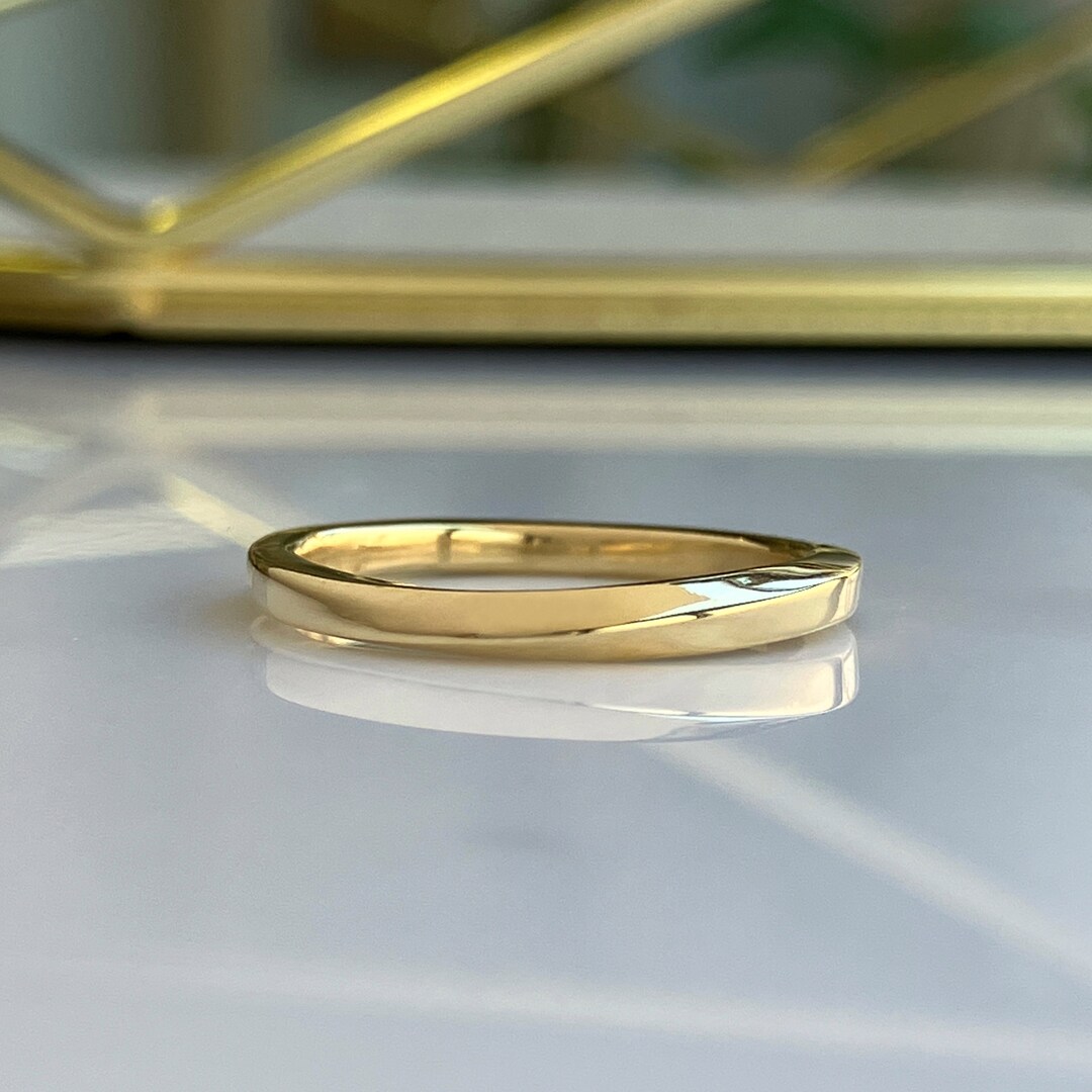 14k Solid Gold Mobius Ring: Handmade Infinity Wedding Band - Etsy