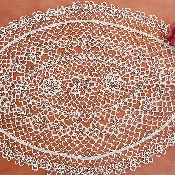 Tatted Doily - Etsy