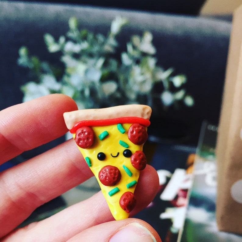 Miniature Pizza Magnet| Pizza Lover Gifts| Magnetic Board Office Decor ...